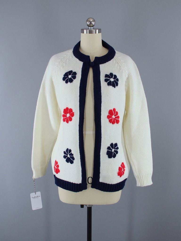 1970s Vintage Mod Flower Cardigan Sweater – ThisBlueBird