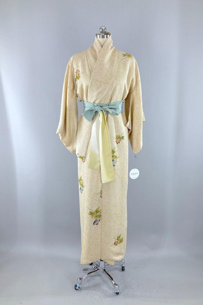 Vintage Tan Silk Floral Kimono Robe – ThisBlueBird