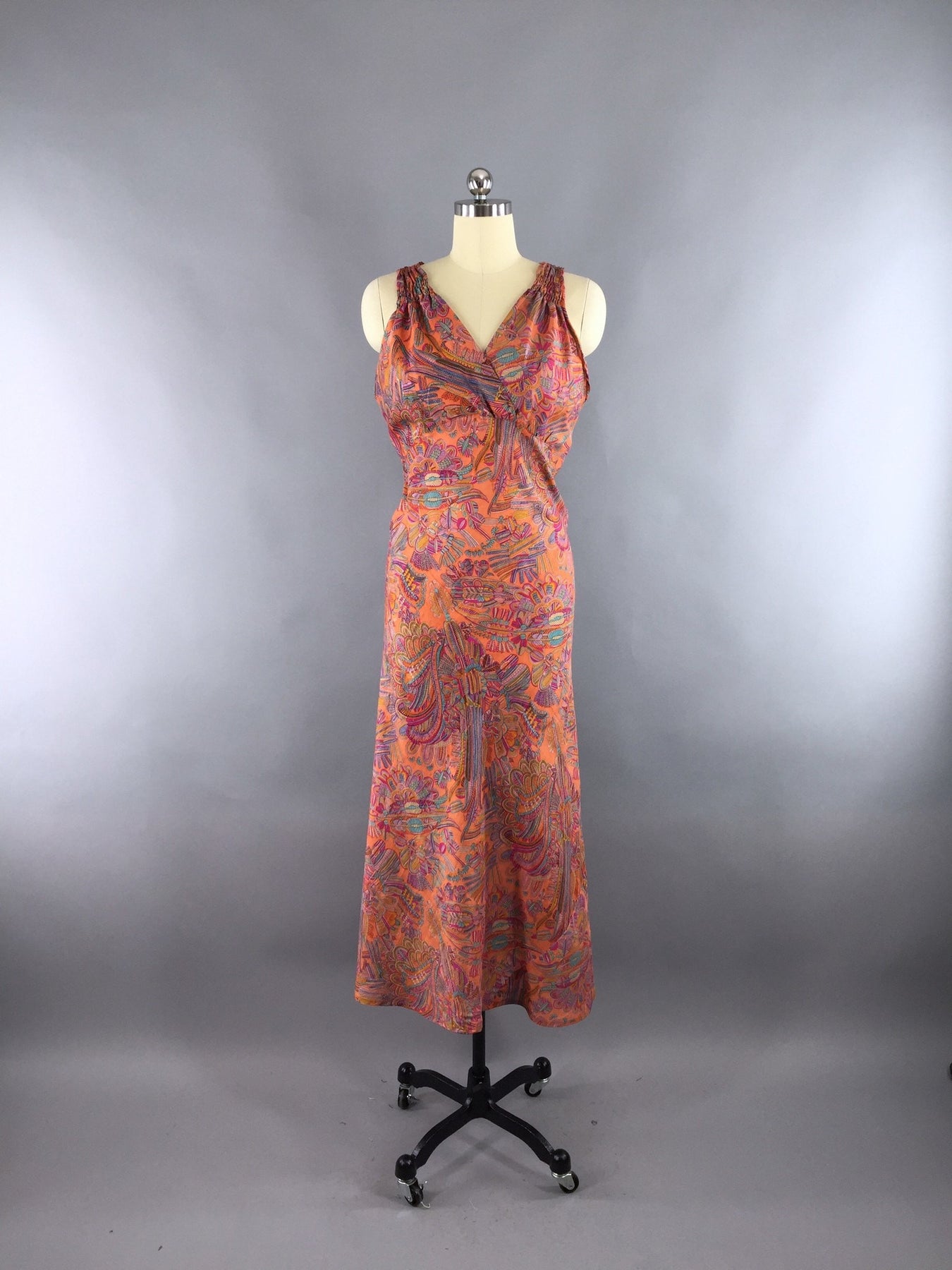 Indian Sari Maxi Dress / Vintage Indian Sari / Feathers – ThisBlueBird