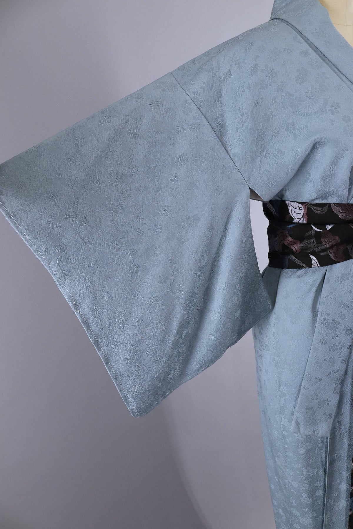 Vintage 1960s Silk Kimono Robe / Dusty Blue Damask – ThisBlueBird