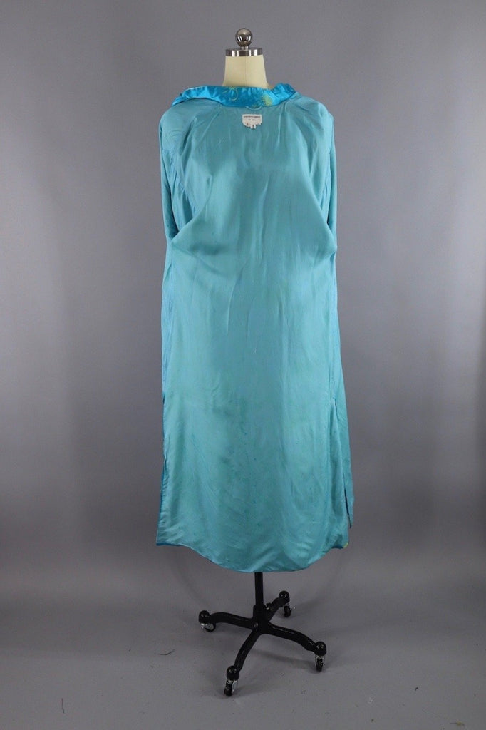 Vintage Asian Embroidered Robe / Aqua Blue & Yellow Satin – ThisBlueBird