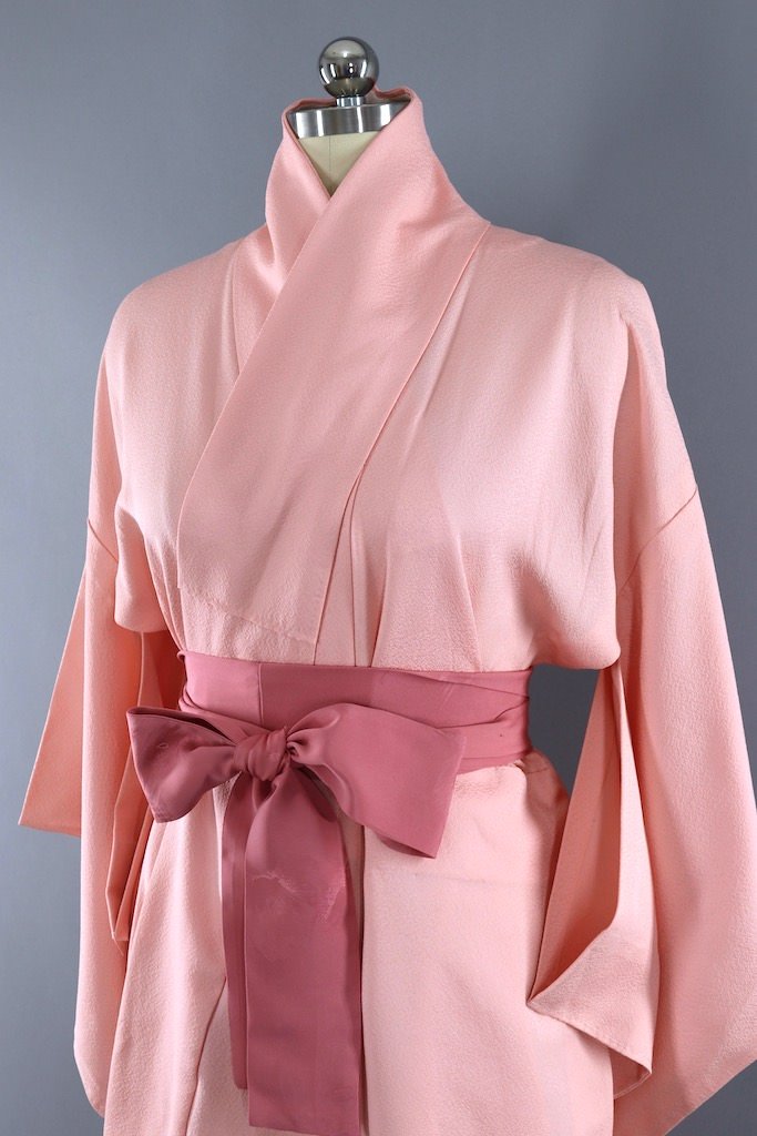 Vintage Pink Embroidered Cut Work Silk Kimono – ThisBlueBird