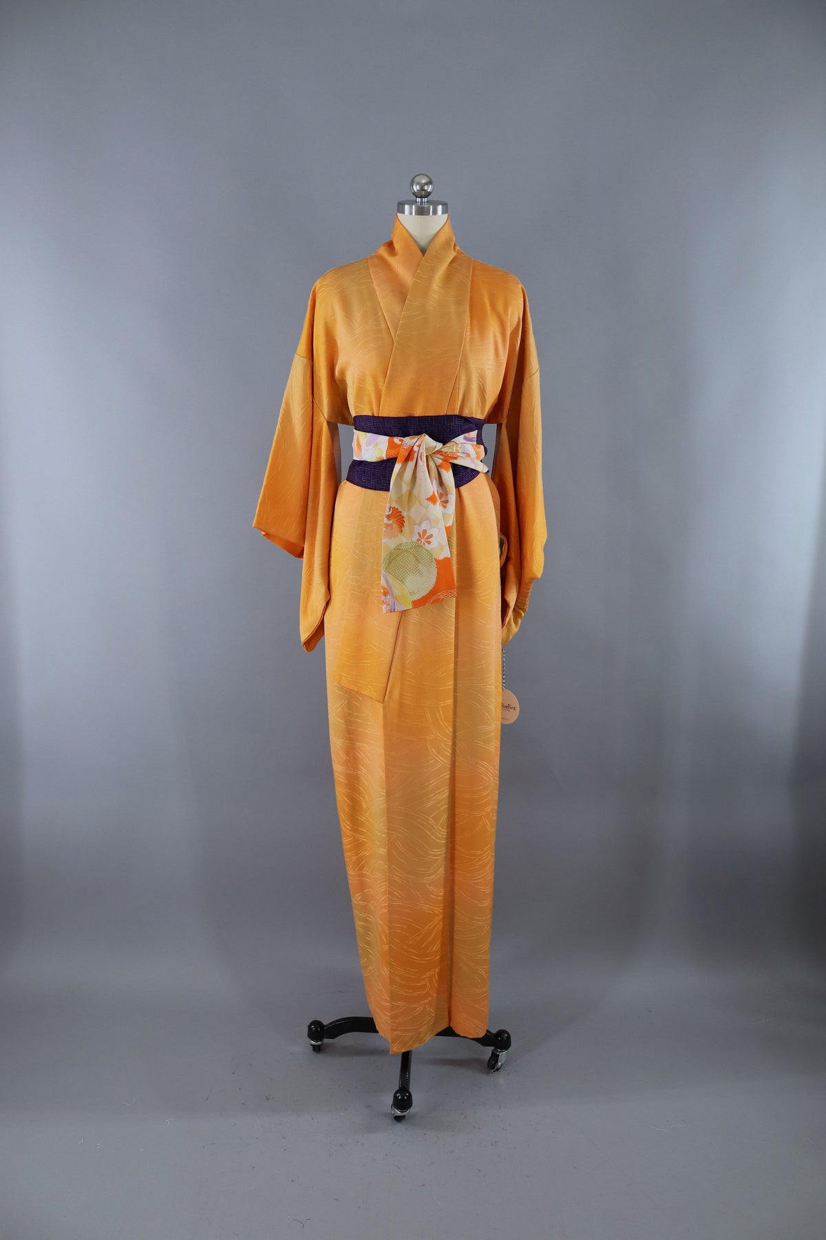 Vintage Silk Kimono Robe / Bright Orange – ThisBlueBird