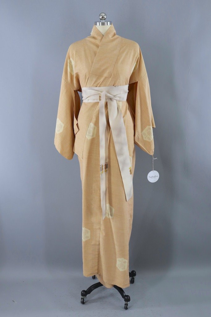 Vintage Tan Hexagons Raw Silk Kimono Robe – ThisBlueBird